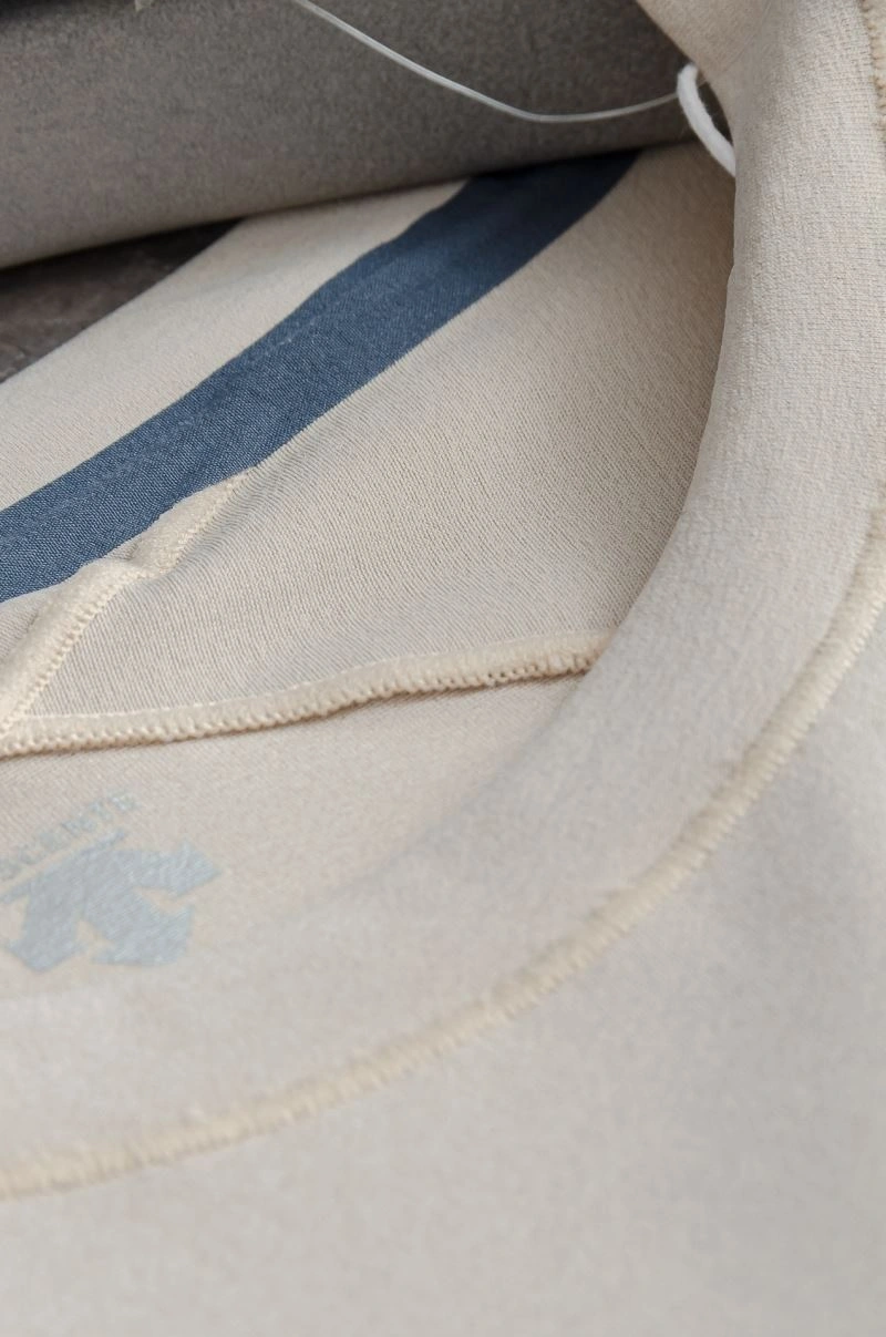 Factory-made Descente T-Shirts