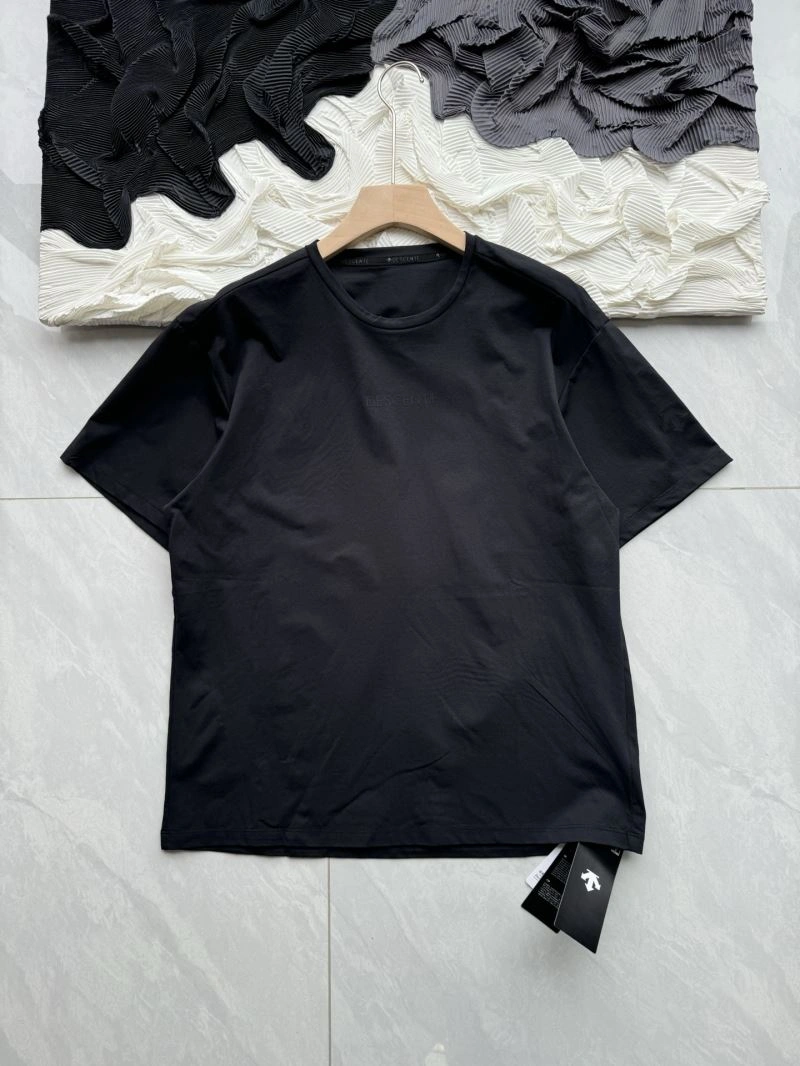 Precise copy Descente T-Shirts