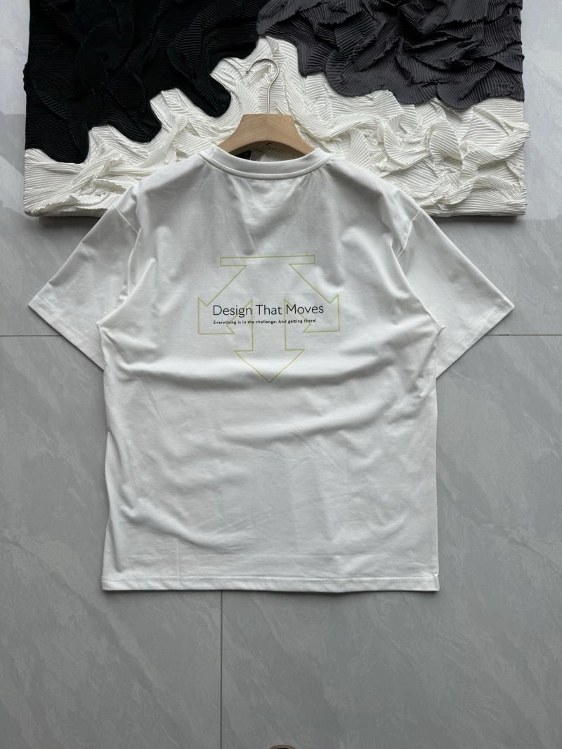 Budget-friendly Descente T-Shirts