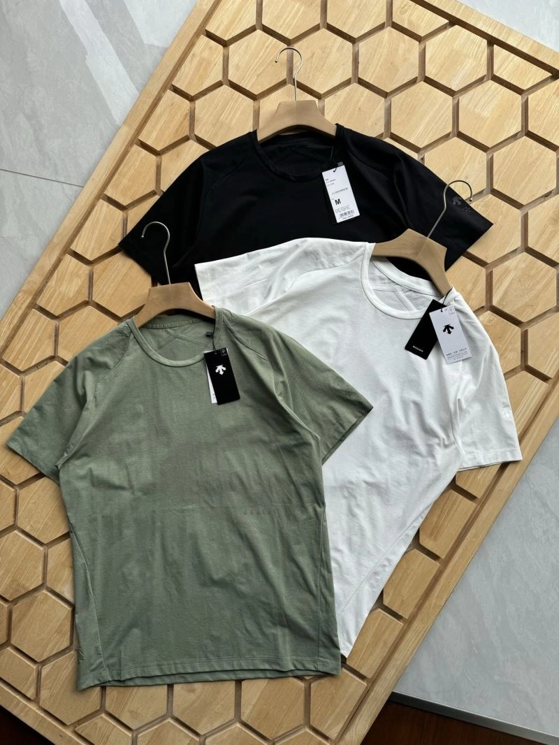 Descente T-Shirts