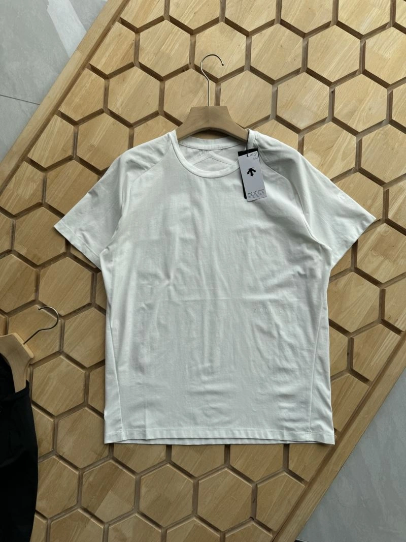 Top match Descente T-Shirts