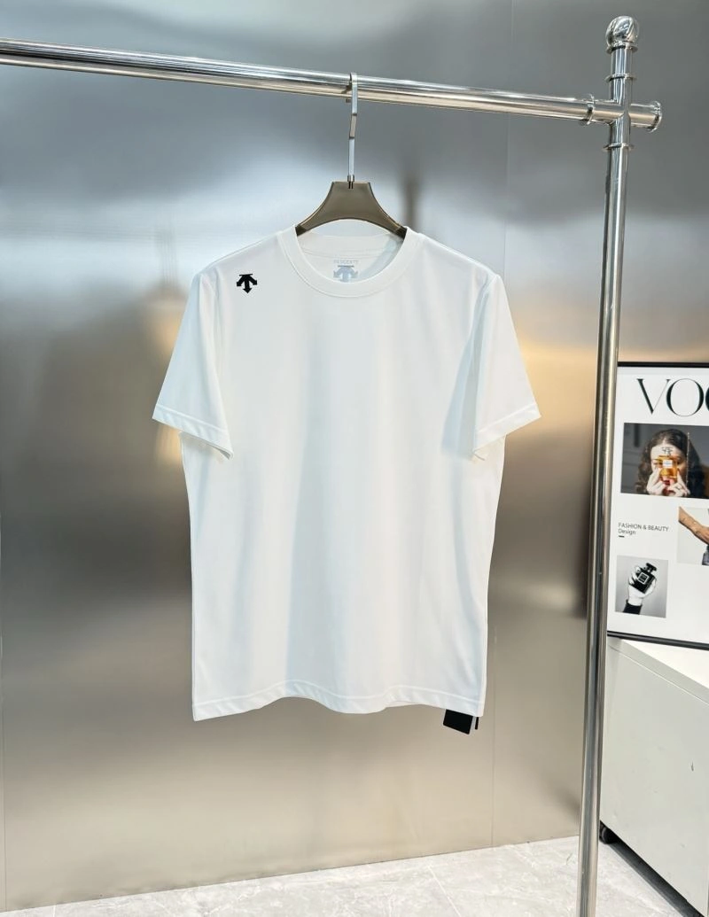 Precise copy Descente T-Shirts