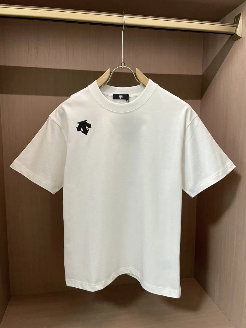 Top match Descente T-Shirts