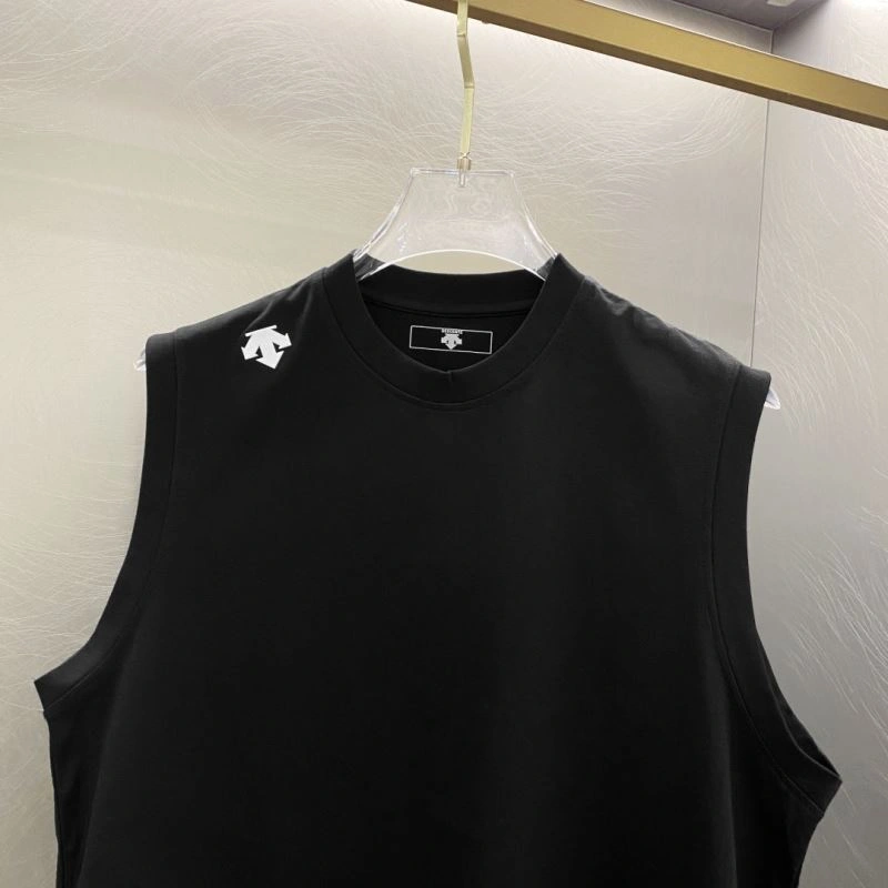 Value-priced Descente Vest