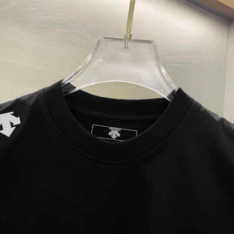 Value-priced Descente Vest