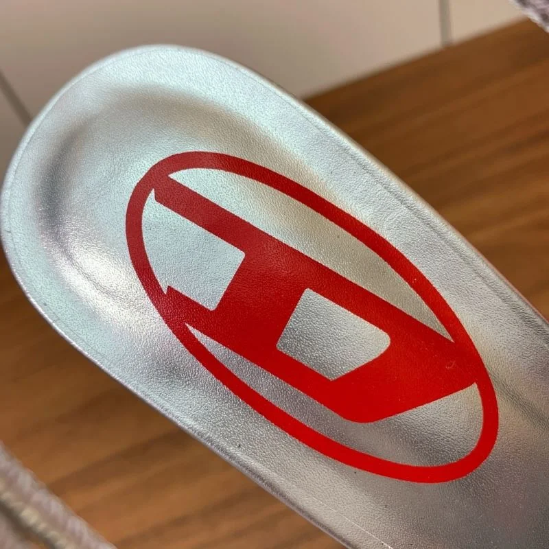 Low-cost Diesel Sandals