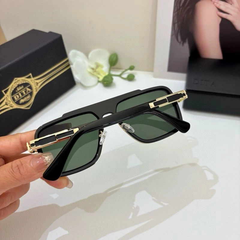 Top mirror Dita Sunglasses
