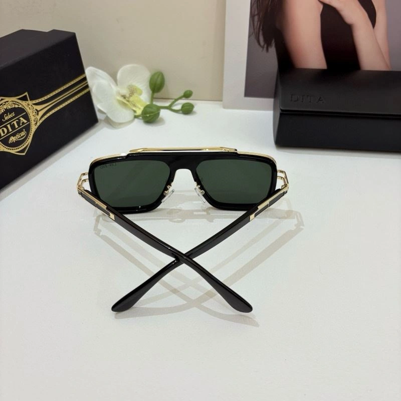 Top mirror Dita Sunglasses