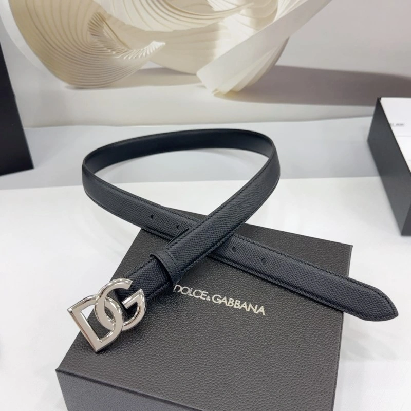 Low-cost Dolce Gabbana Belts