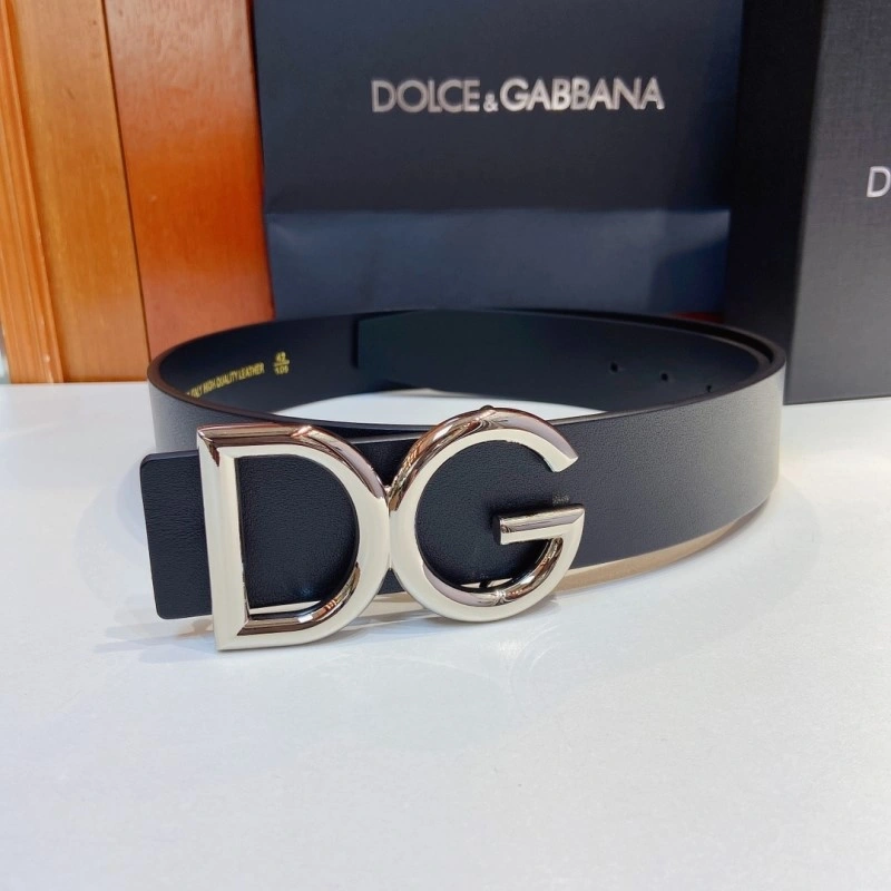 Accurate model Dolce Gabbana Belts