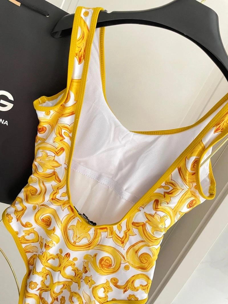 Top match Dolce Gabbana Bikins