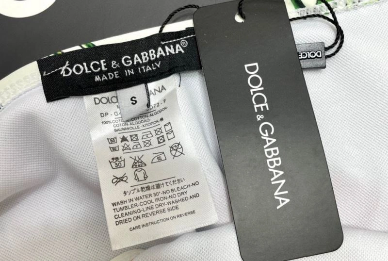 Accurate model Dolce Gabbana Bikins