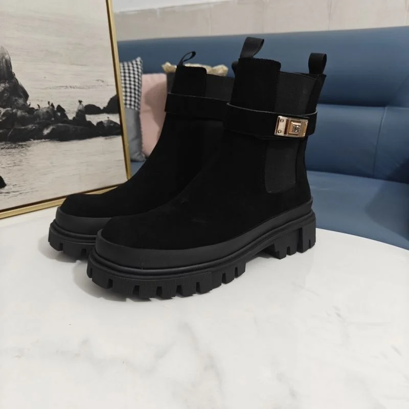 Accurate model Dolce Gabbana Boots
