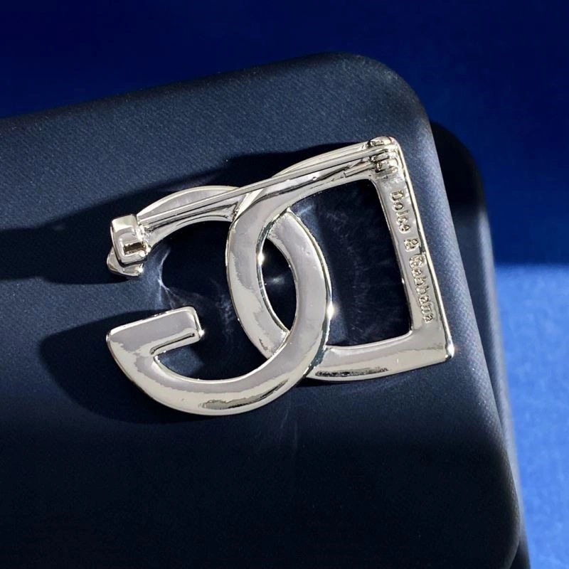 Top match Dolce Gabbana Brooches