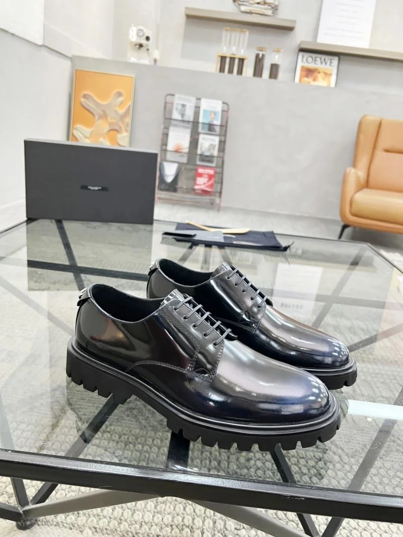 Value-priced Dolce Gabbana Business Shoes