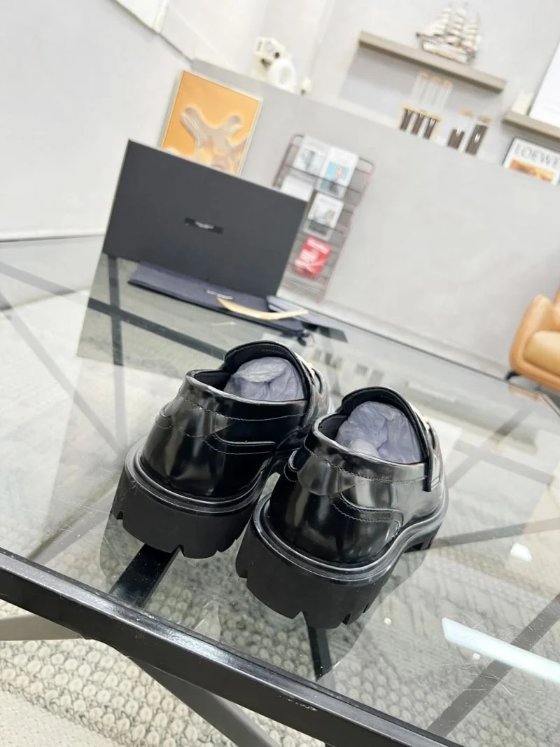 Original Dolce Gabbana Business Shoes