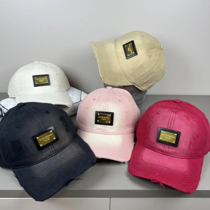 Top mirror Dolce Gabbana Caps