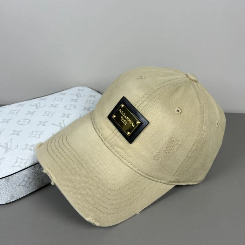 Accurate model Dolce Gabbana Caps