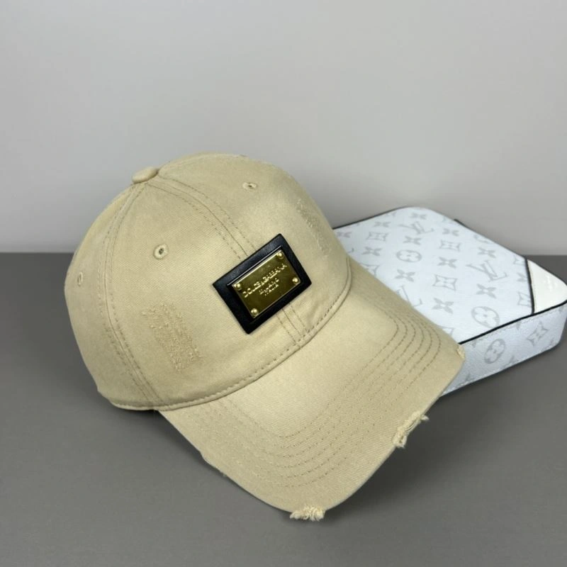 Accurate model Dolce Gabbana Caps