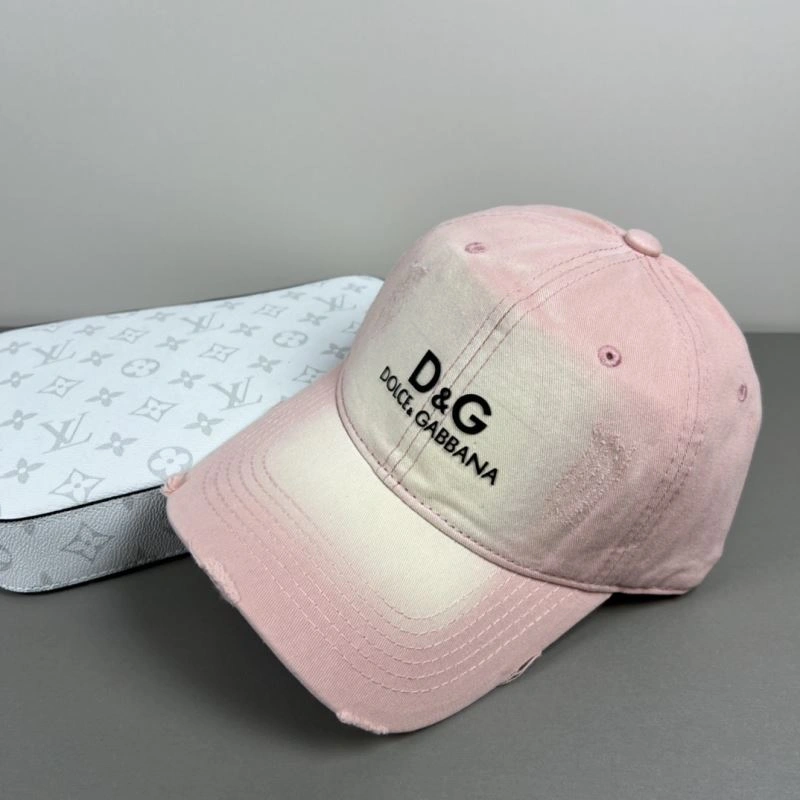 Accurate model Dolce Gabbana Caps