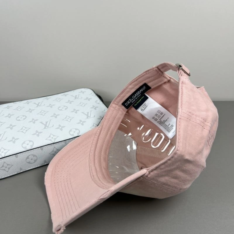 Accurate model Dolce Gabbana Caps