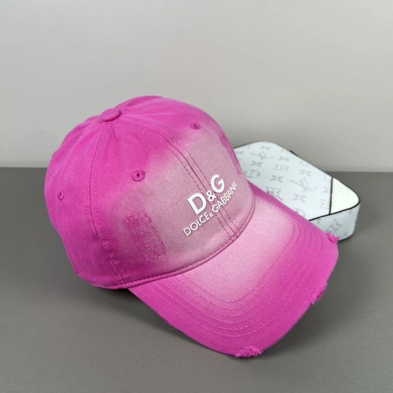 Top match Dolce Gabbana Caps