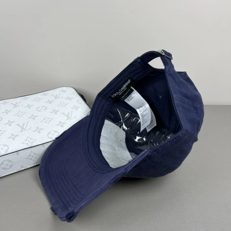 Indistinguishable Dolce Gabbana Caps