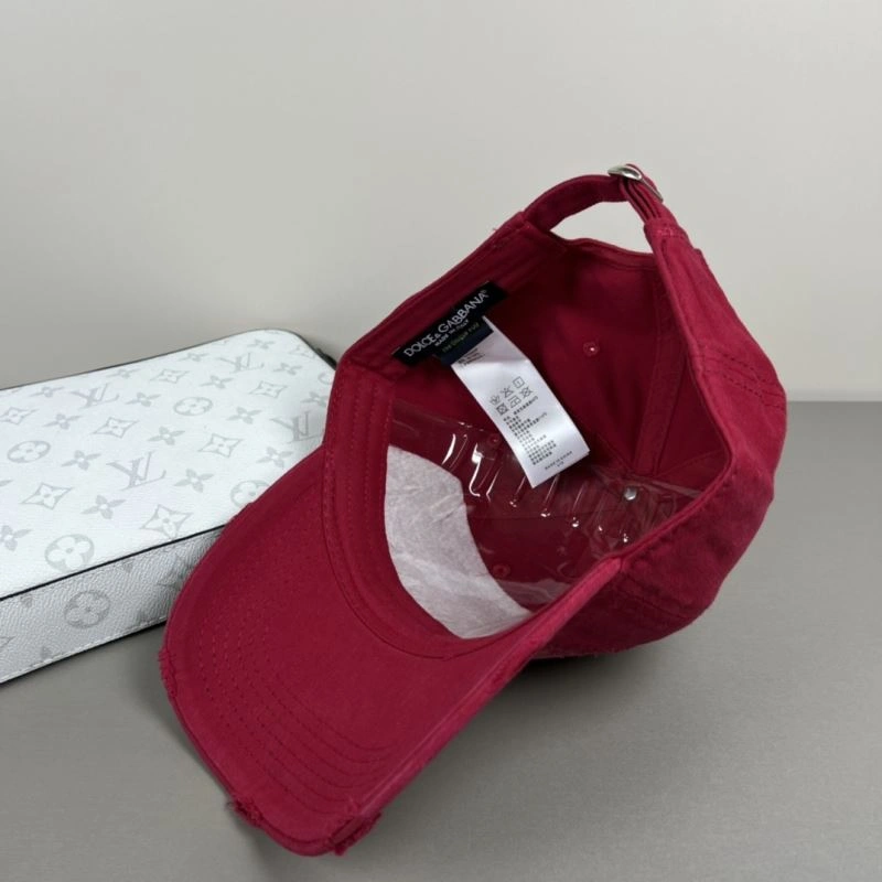 Indistinguishable Dolce Gabbana Caps