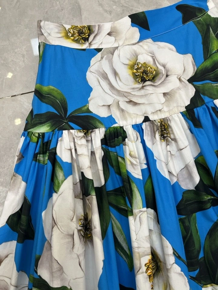 Authentic Dolce Gabbana Dress Suits