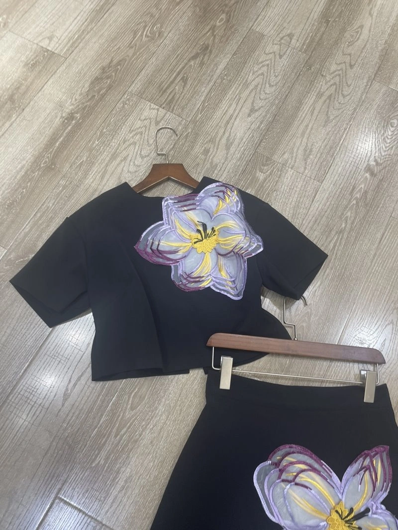 Real Dolce Gabbana Dress Suits