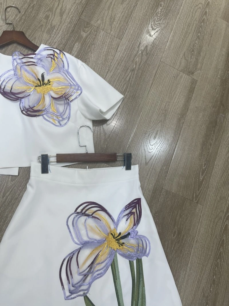 Economical Dolce Gabbana Dress Suits