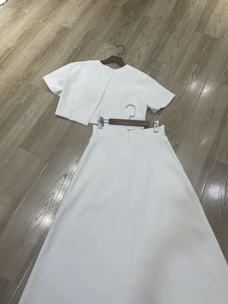 Economical Dolce Gabbana Dress Suits