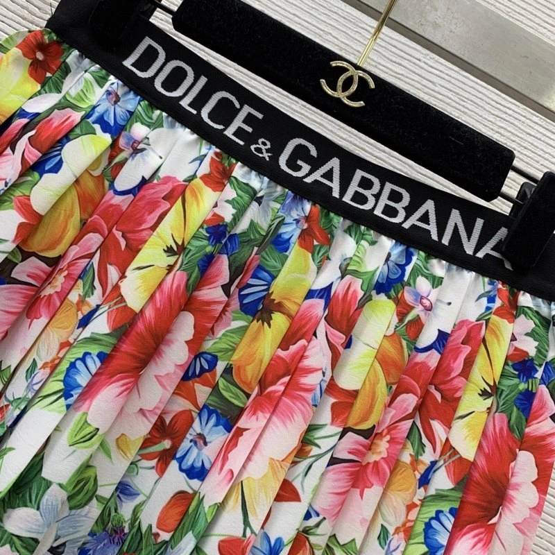 High fidelity Dolce Gabbana Dress Suits