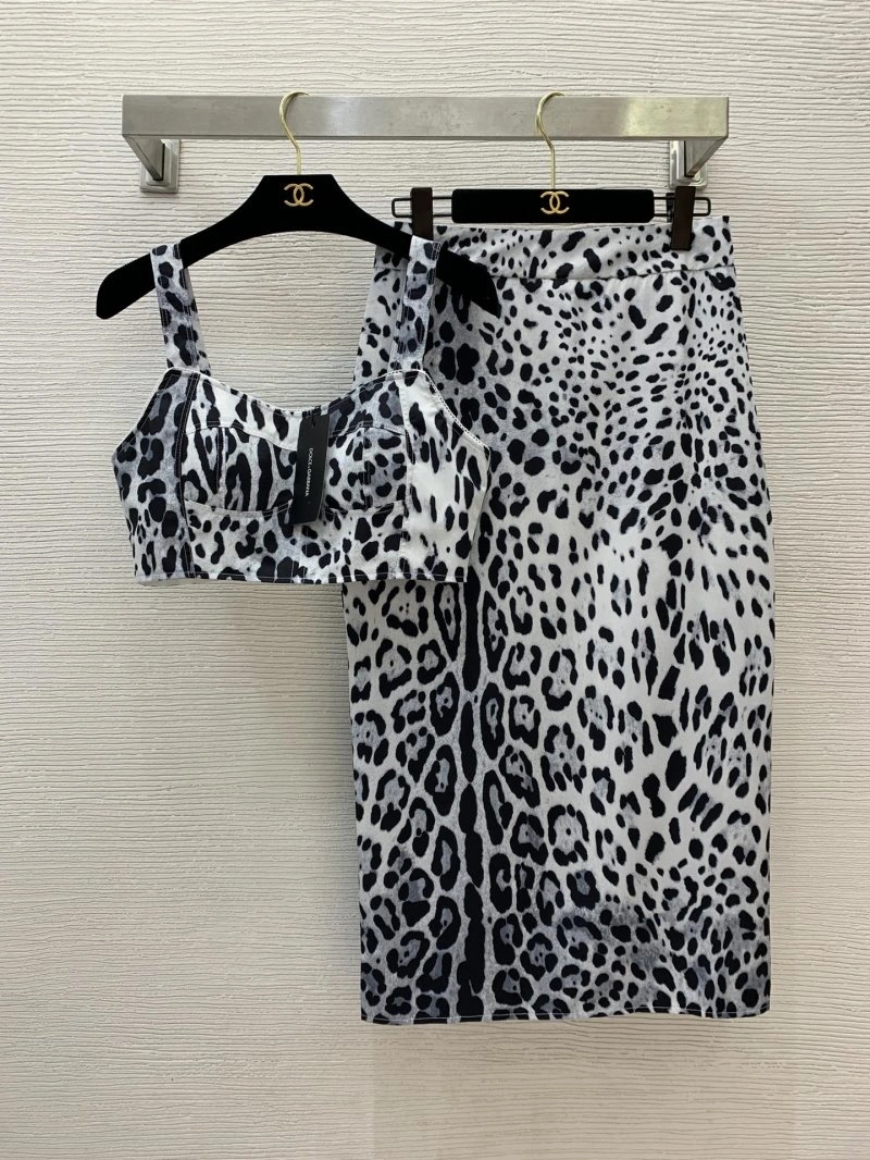 Dolce Gabbana Dress Suits