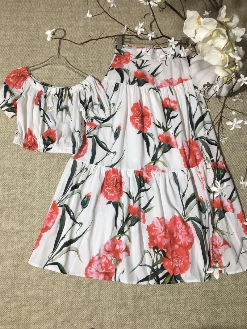 Dolce Gabbana Dress Suits