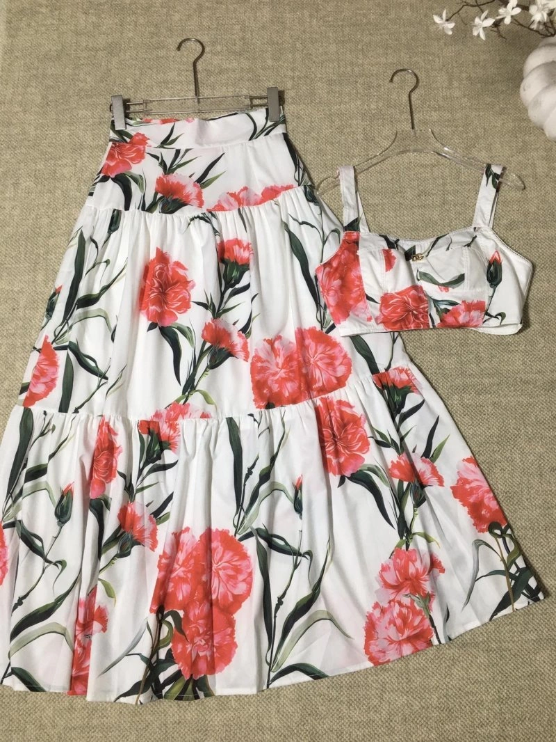 Authentic Dolce Gabbana Dress Suits