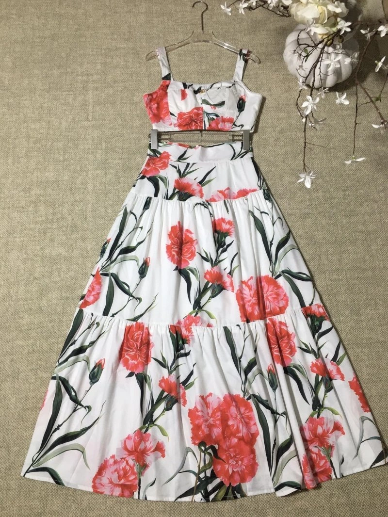 Authentic Dolce Gabbana Dress Suits
