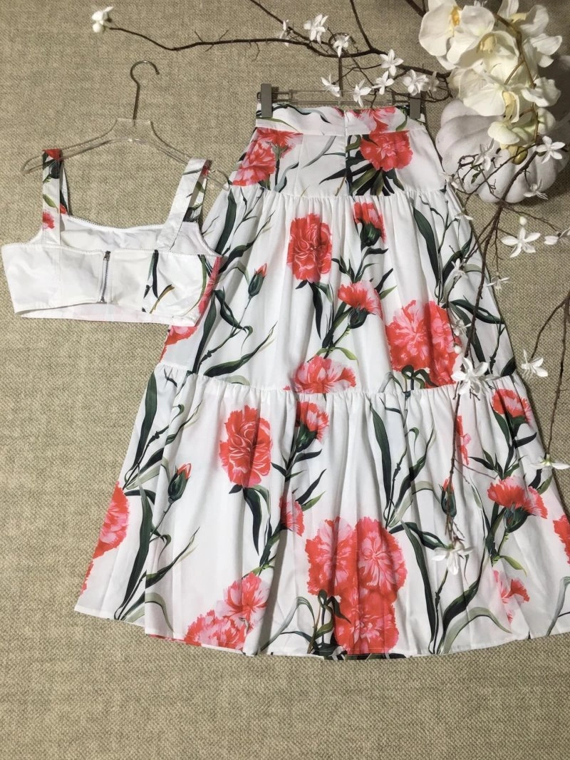 Authentic Dolce Gabbana Dress Suits