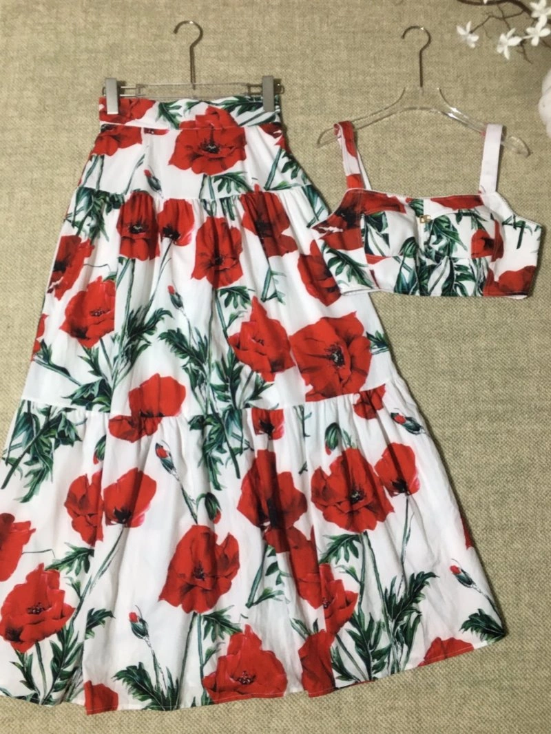 Authentic Dolce Gabbana Dress Suits