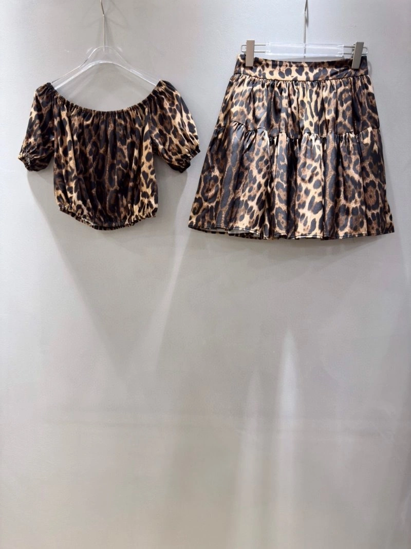 Dolce Gabbana Dress Suits