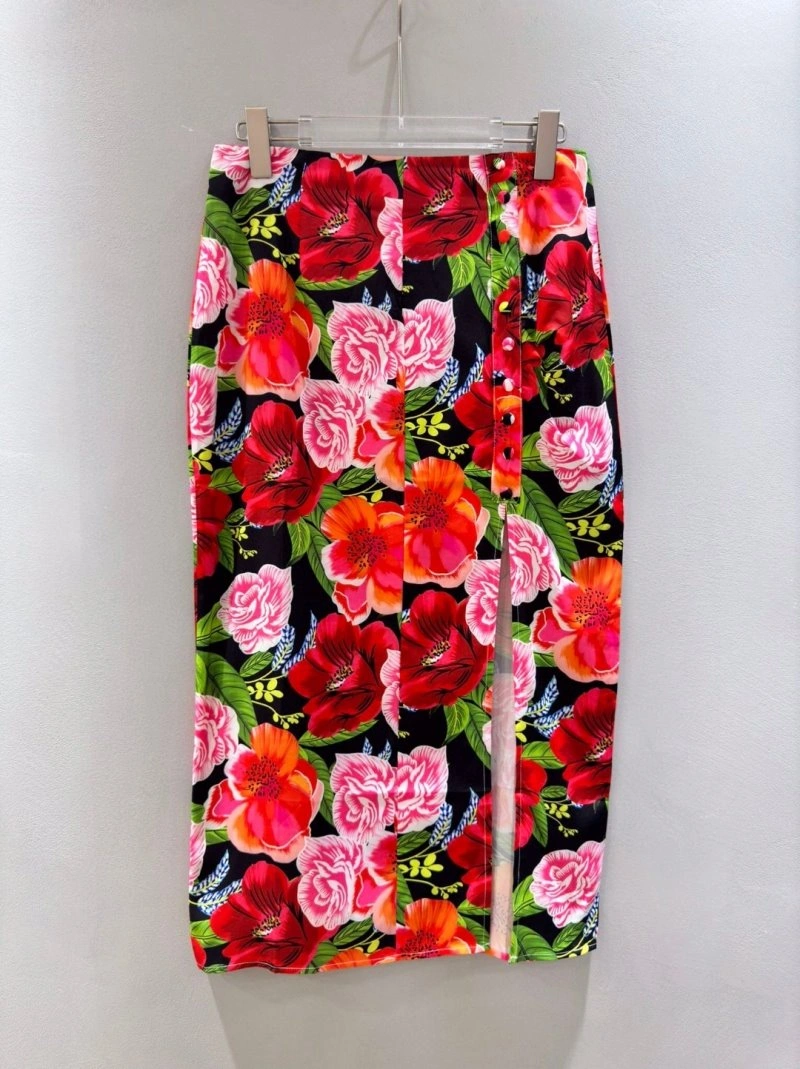 Inexpensive Dolce Gabbana Dress Suits