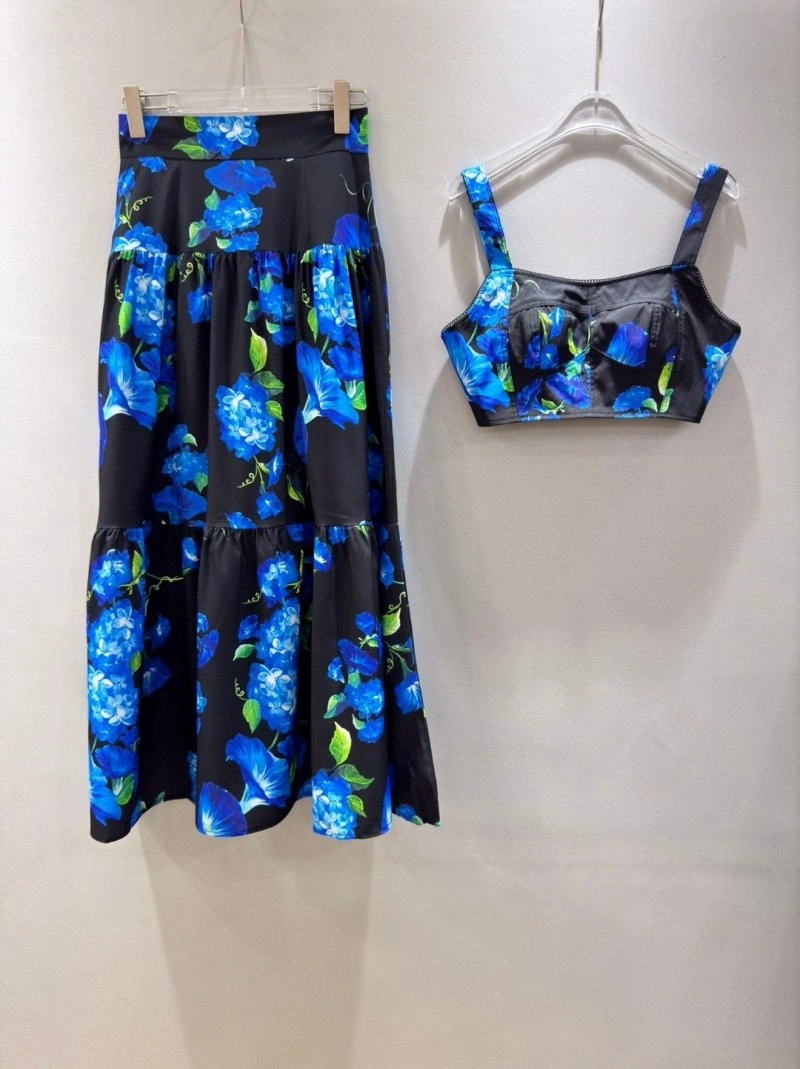 Top match Dolce Gabbana Dress Suits