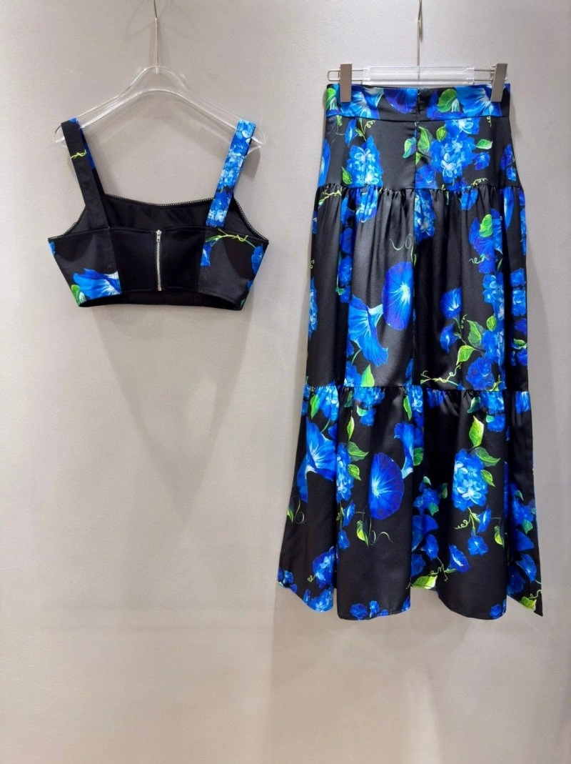 Top match Dolce Gabbana Dress Suits
