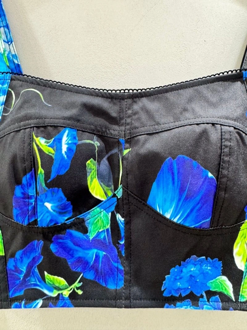 Top match Dolce Gabbana Dress Suits