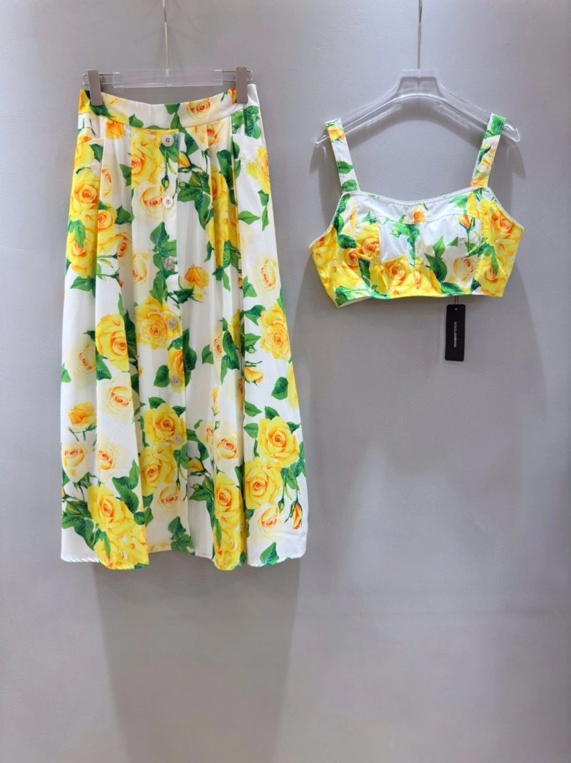 Discounted Dolce Gabbana Dress Suits