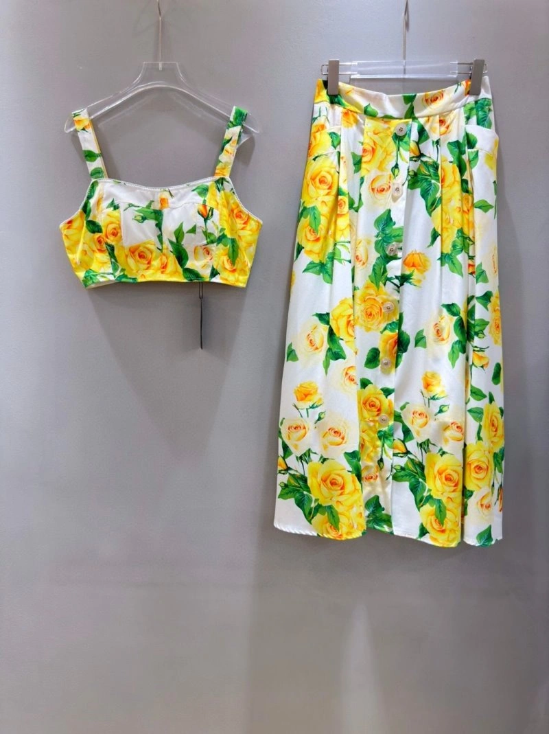 Discounted Dolce Gabbana Dress Suits