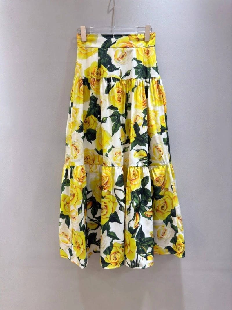 High fidelity Dolce Gabbana Dress Suits