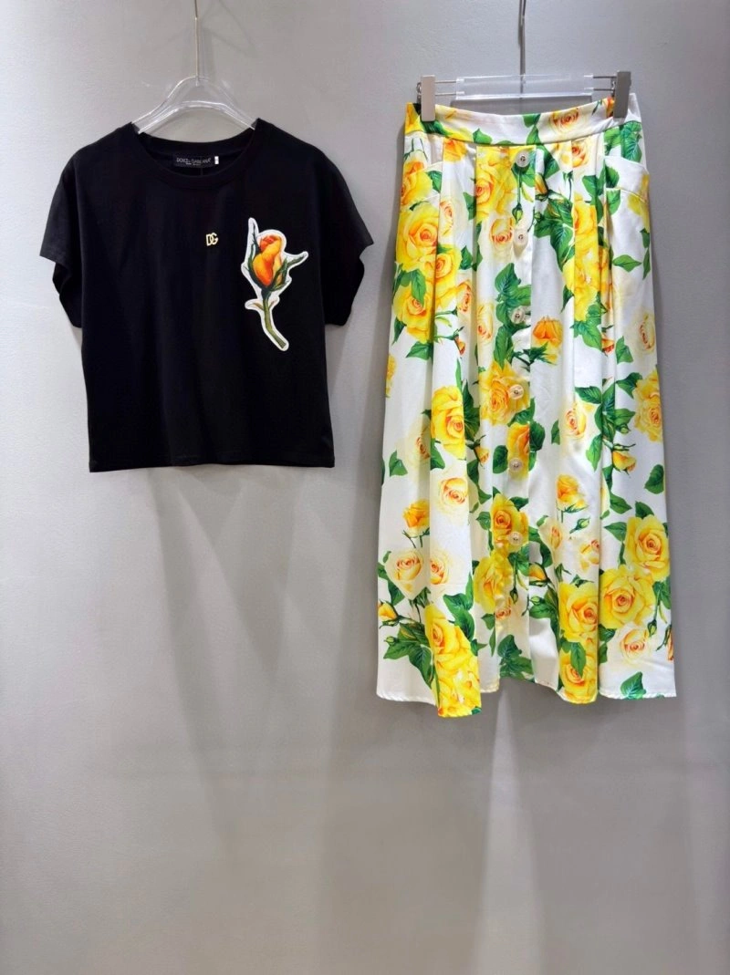 Dolce Gabbana Dress Suits