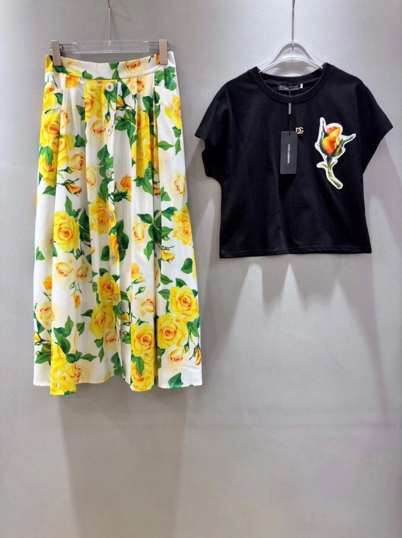 Indistinguishable Dolce Gabbana Dress Suits