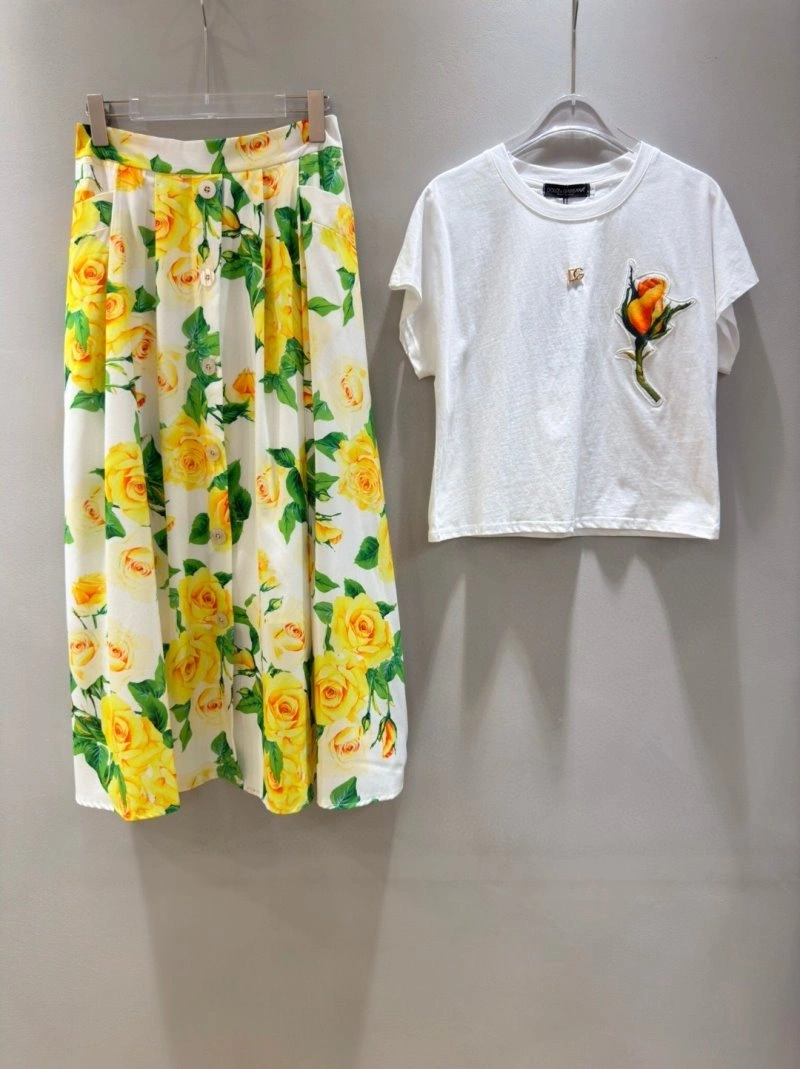 Brand-original Dolce Gabbana Dress Suits